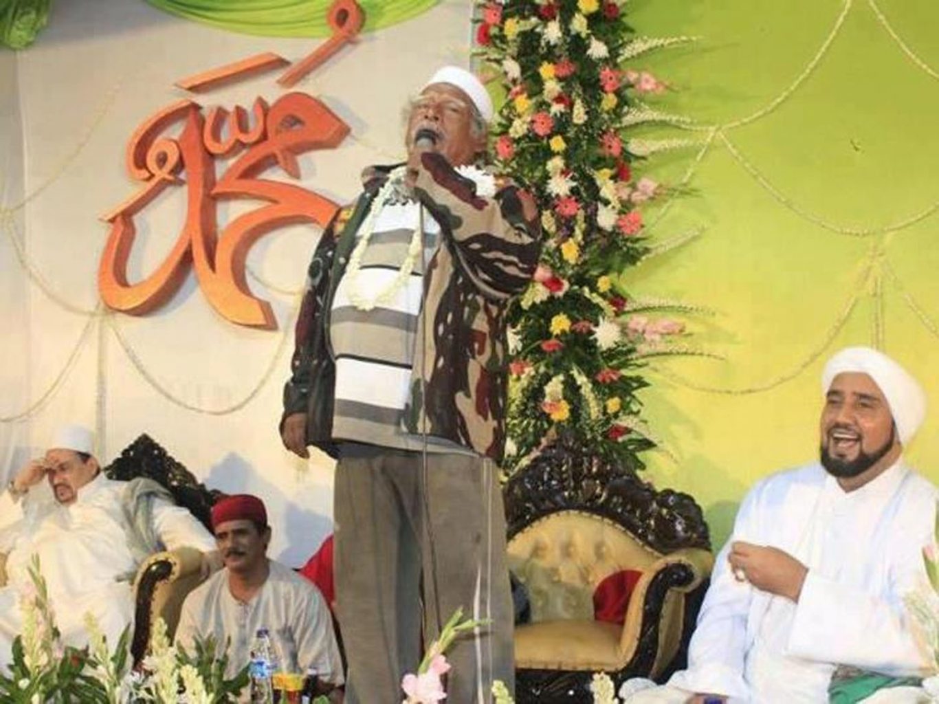 Wan Syaikhon atau Habib Syaikhon bin Musthofa Al-Bahar Dikenal Sebagai ...